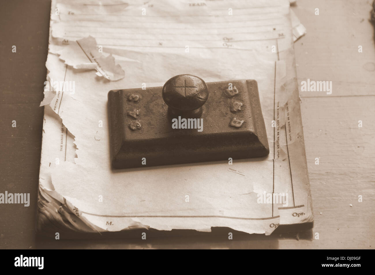 Metal Paperweight High Resolution Stock Photography and Images - Alamy