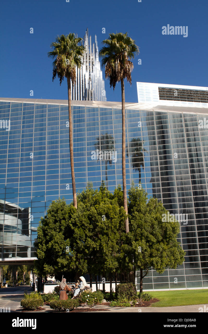 Crystal Cathedral Philip Johnson Stock Photos & Crystal Cathedral ...