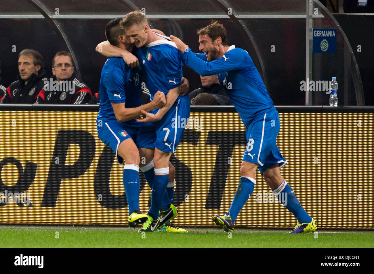 Milan, Italy. 15th Nov, 2013. Italy team group (ITA) Football / Soccer ...