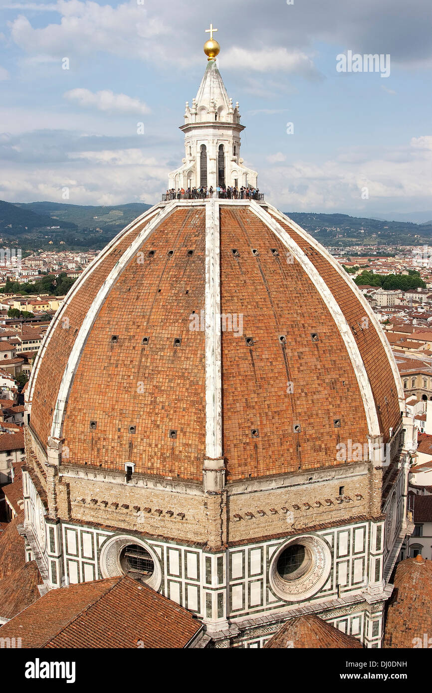Brunelleschis dome basilica di santa hi-res stock photography and ...