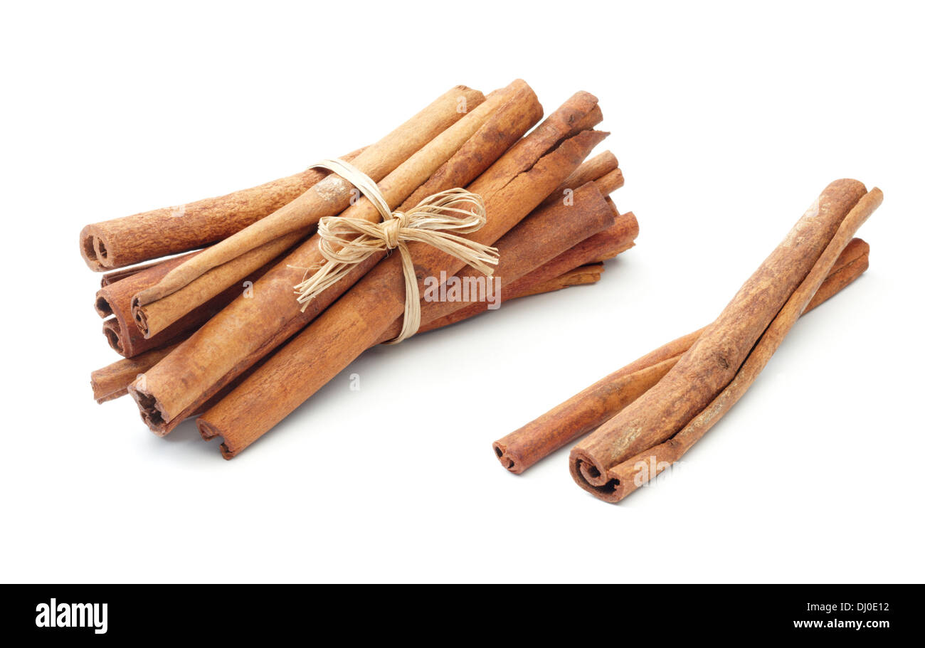 Cinnamon stick bundle hi-res stock photography and images - Alamy