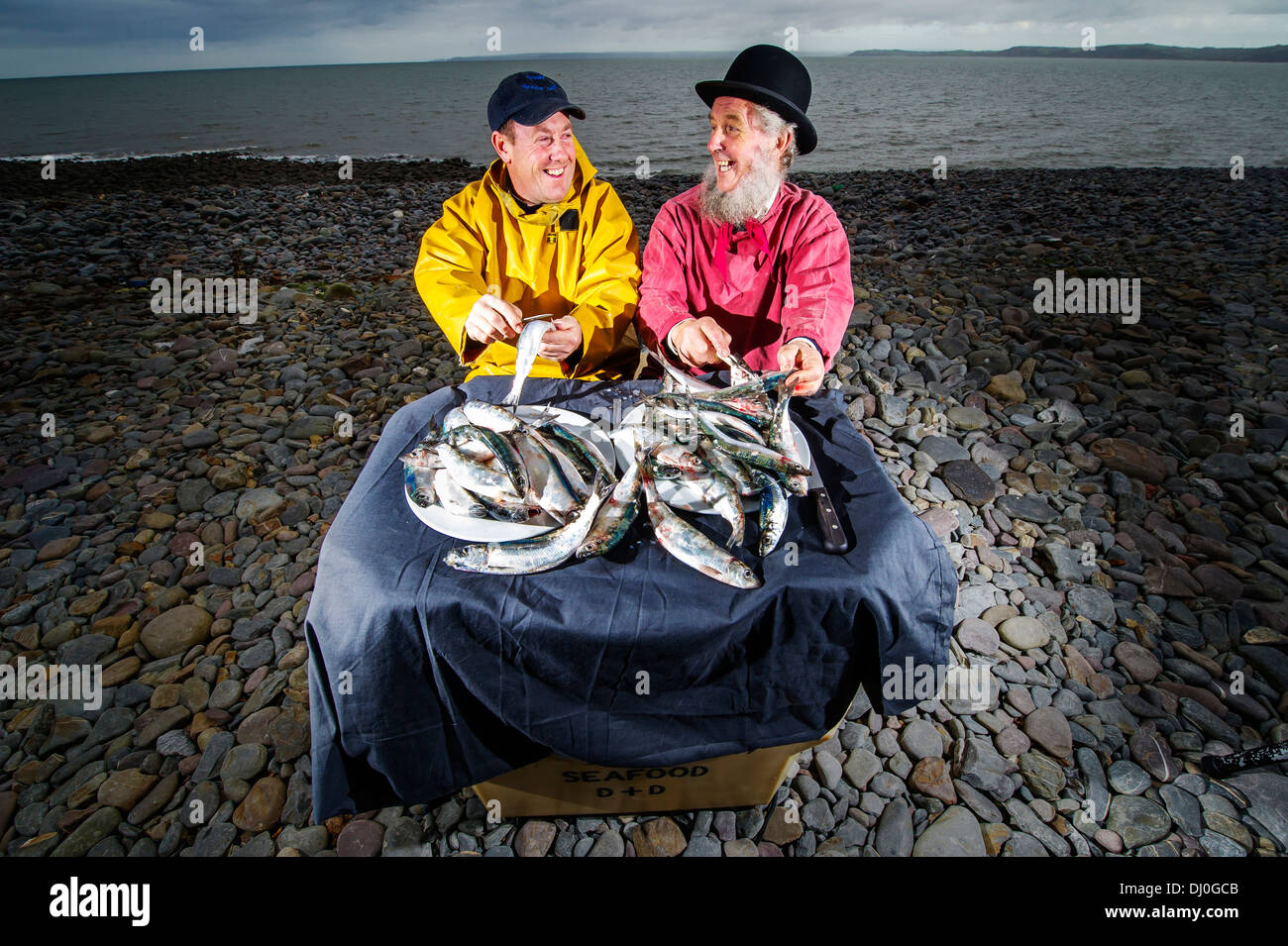 Fisherman stephen left chris braund hi-res stock photography and images ...