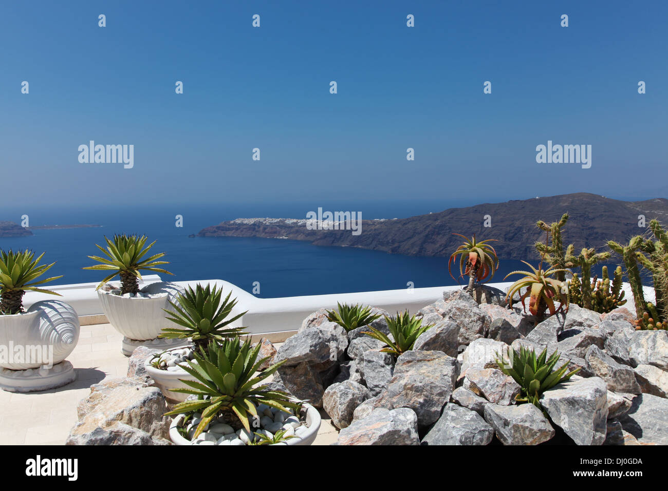 Oceanfront home hi-res stock photography and images - Alamy