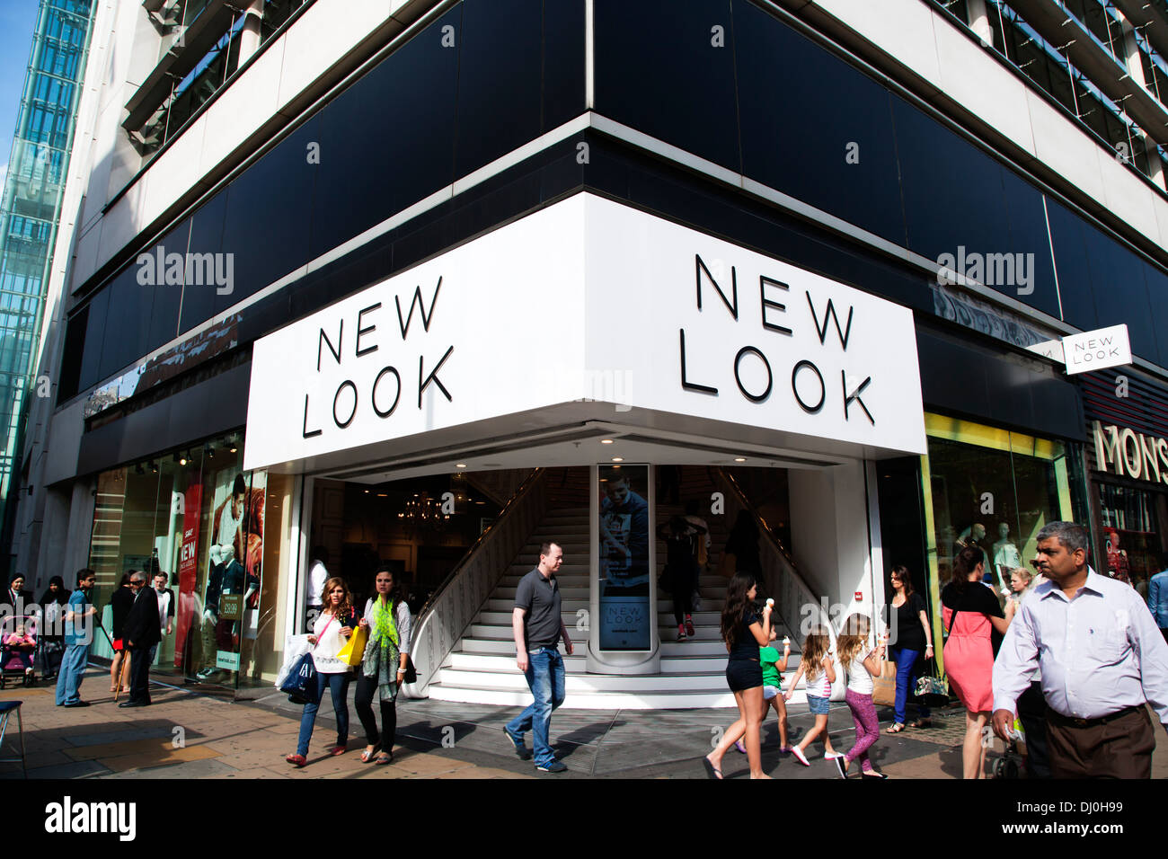 New look oxford street hi-res stock photography and images - Alamy