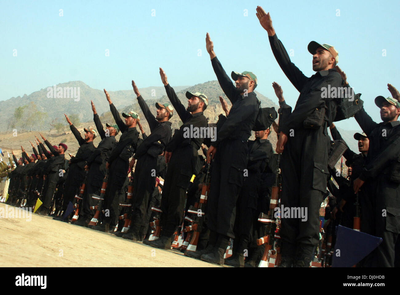 Indian commandos hi-res stock photography and images - Alamy