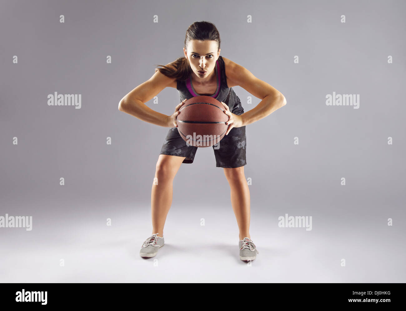 Passing ball hi-res stock photography and images - Alamy