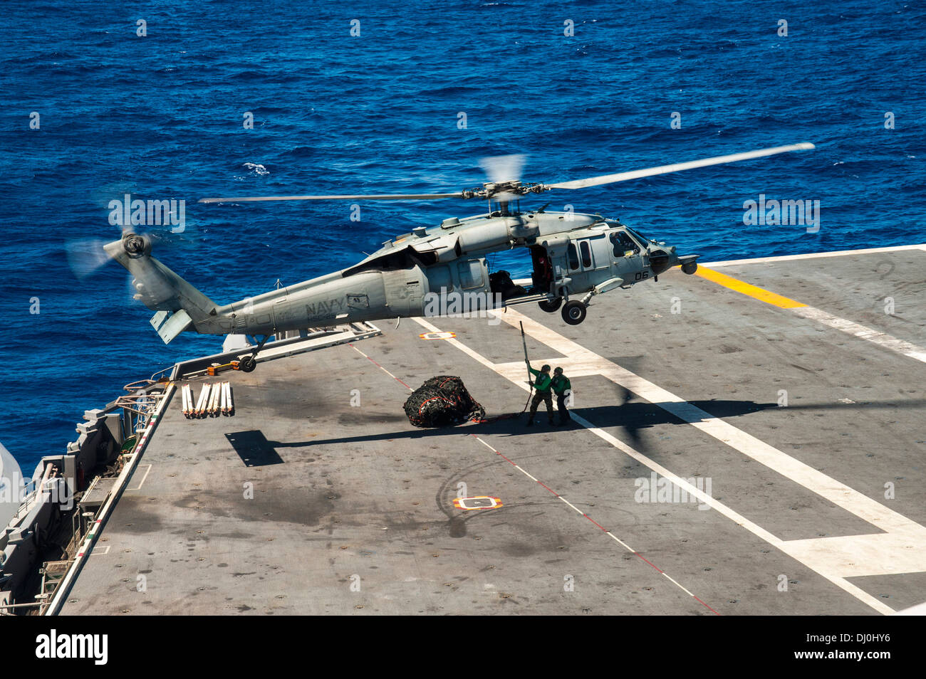 Island knights of helicopter sea combat squadron hsc 25 hi-res stock ...