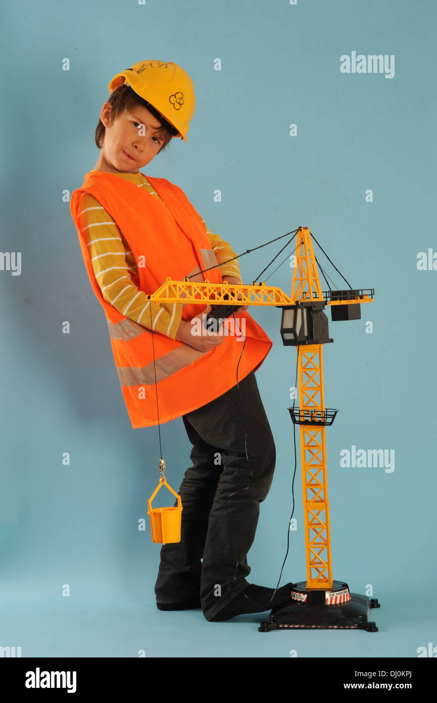 Crane making hi-res stock photography and images - Alamy