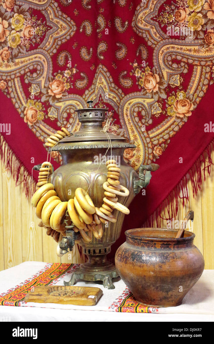 Russian samovar hi-res stock photography and images - Alamy