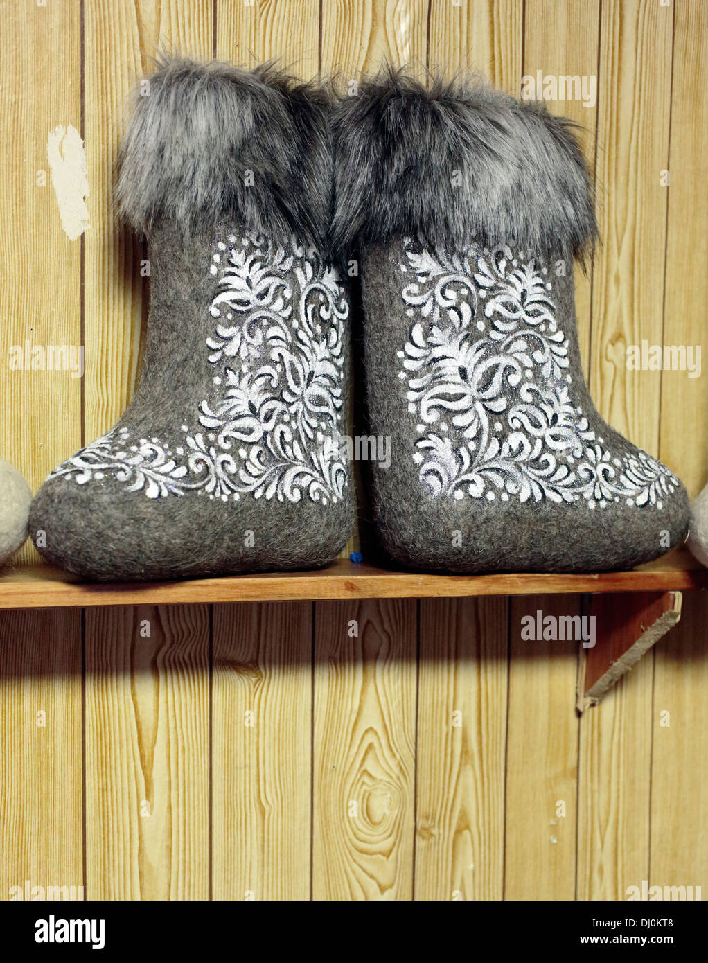 Traditional russian interior hi-res stock photography and images - Alamy