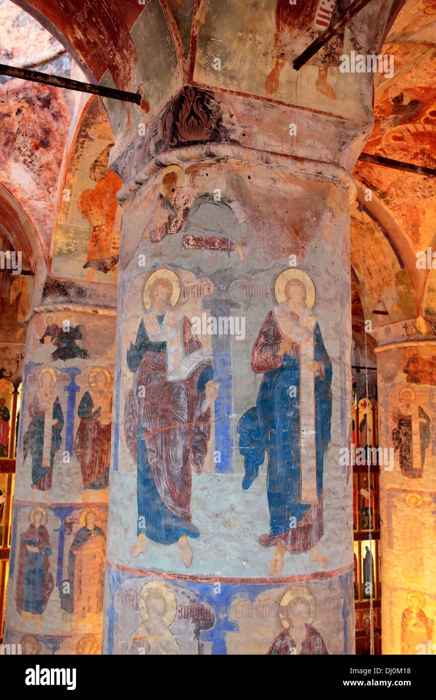 Cathedral of holy trinity hi-res stock photography and images - Alamy