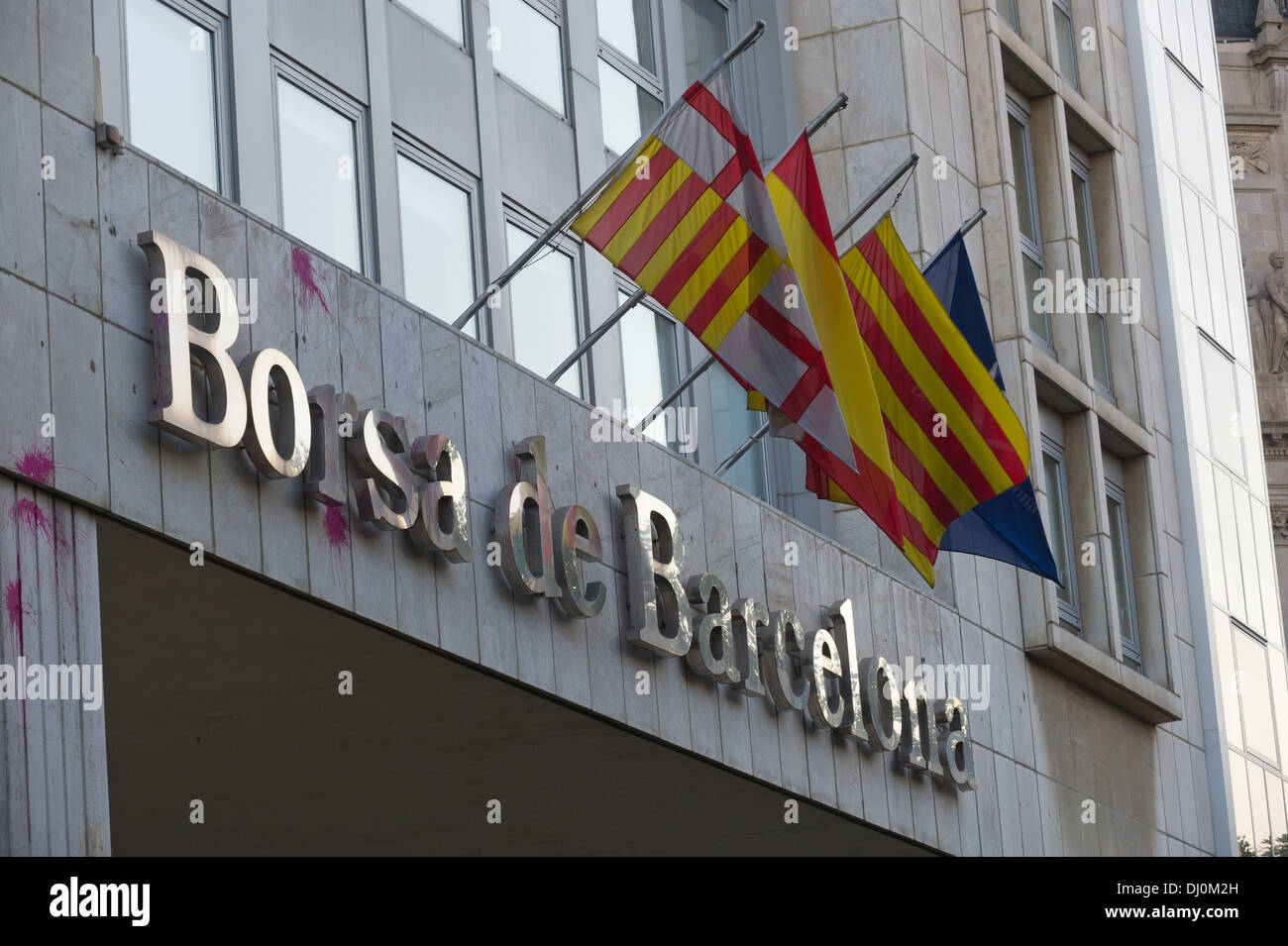 Bank barcelona hi-res stock photography and images - Alamy