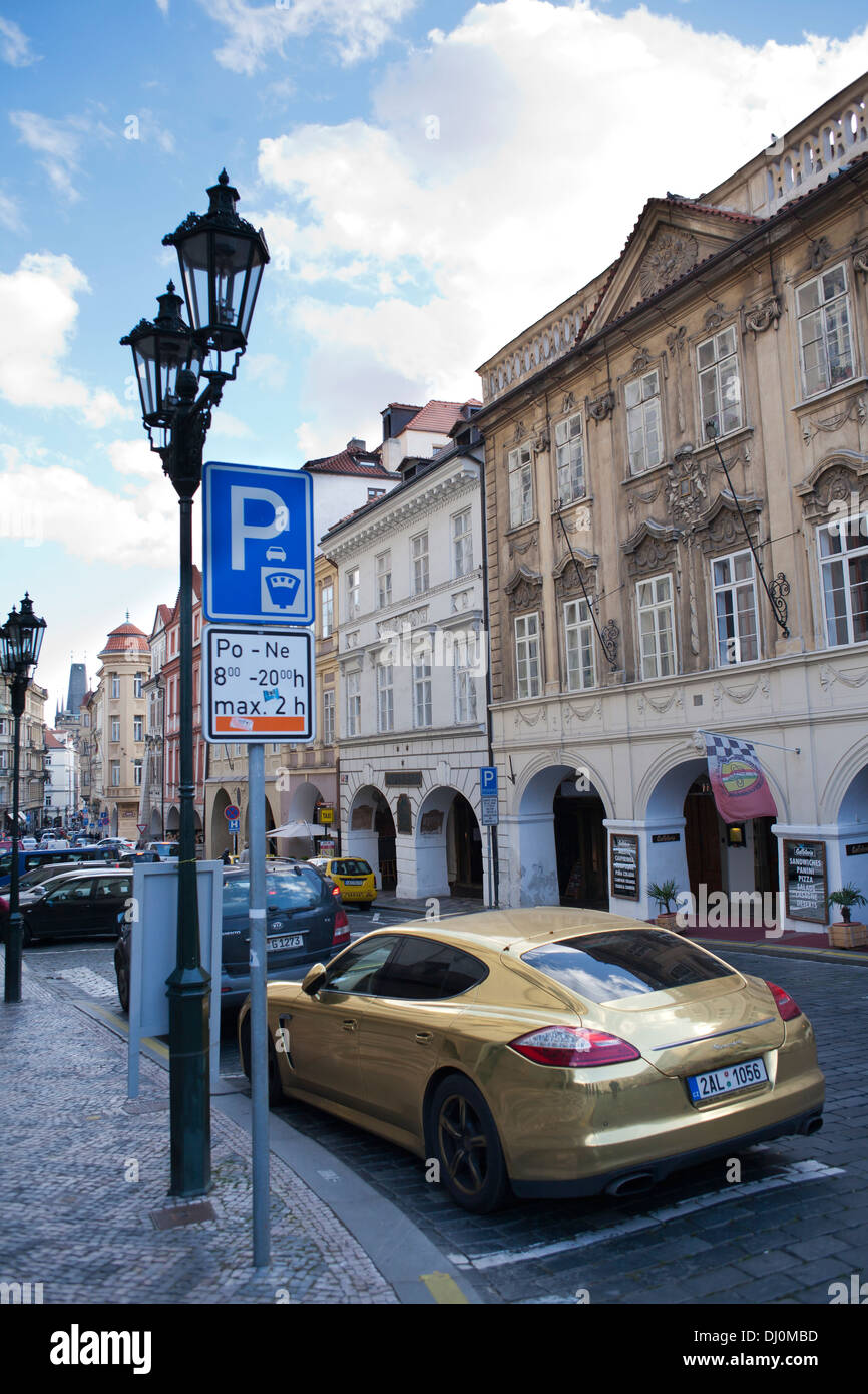 Prague streets hi-res stock photography and images - Alamy