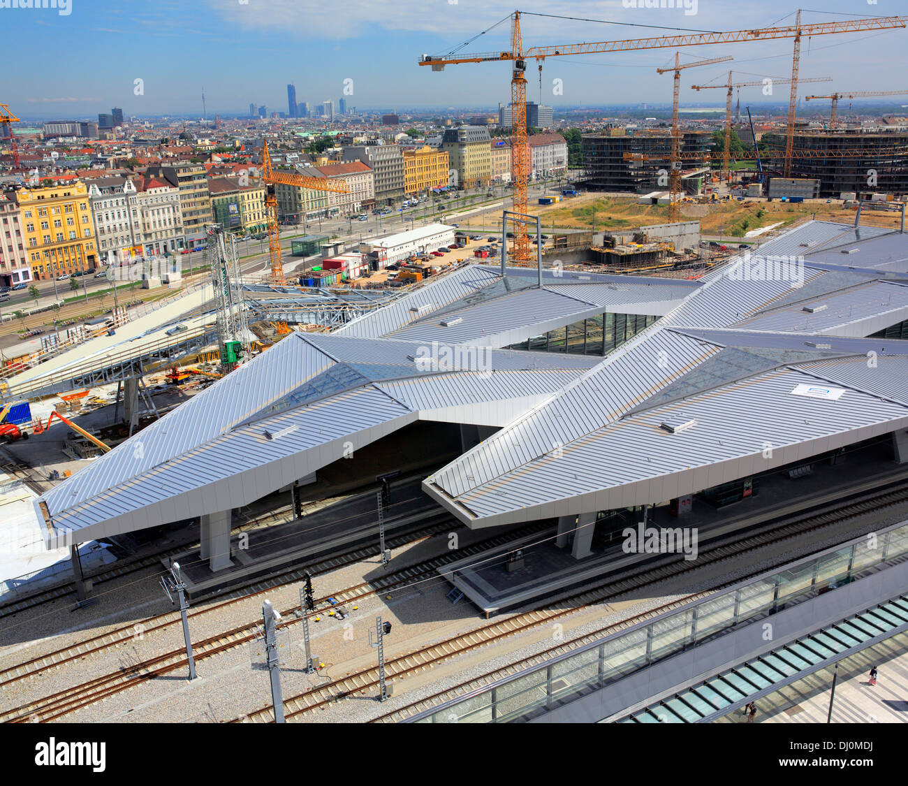 Construction of Wien Hauptbahnhof (Central train station), Vienna ...