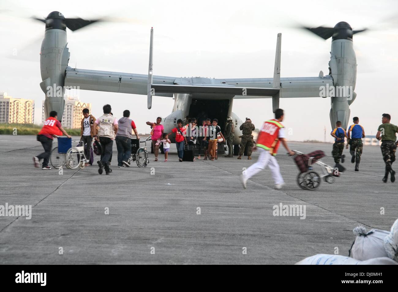 Villamor airbase hi-res stock photography and images - Alamy