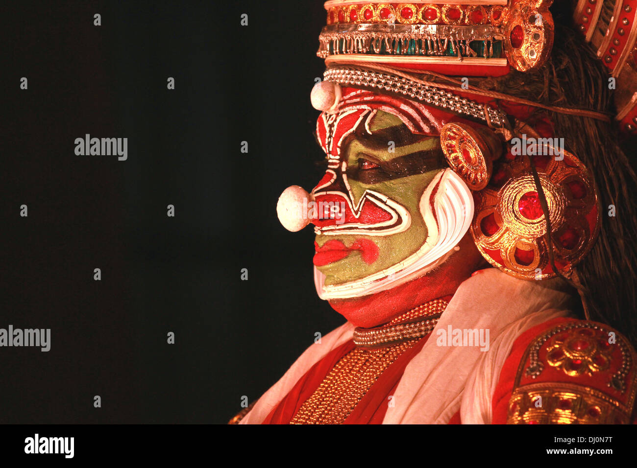 kathakali close up kerala Stock Photo - Alamy