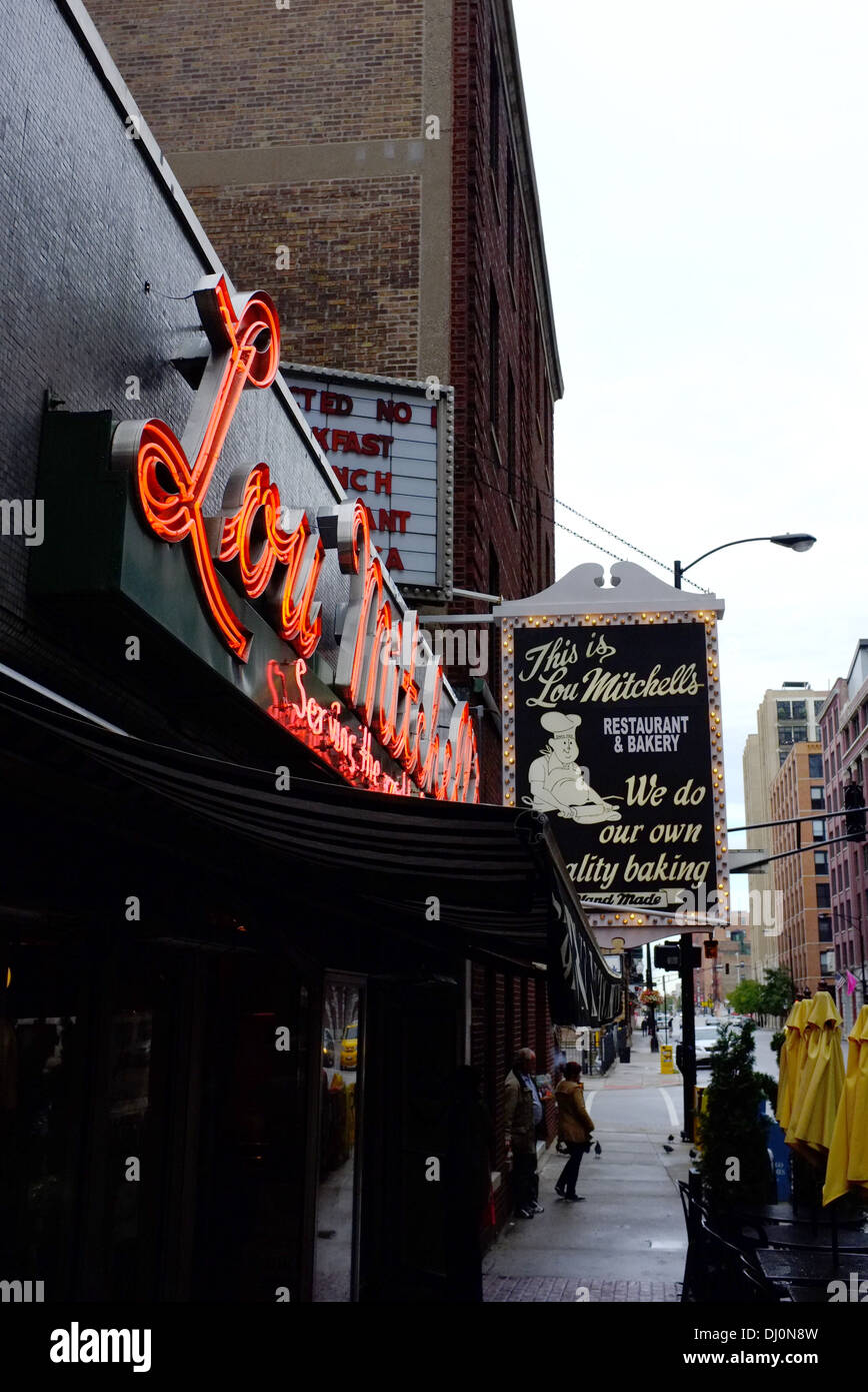 Lou Mitchell's diner - the traditional and famous breakfast start for ...