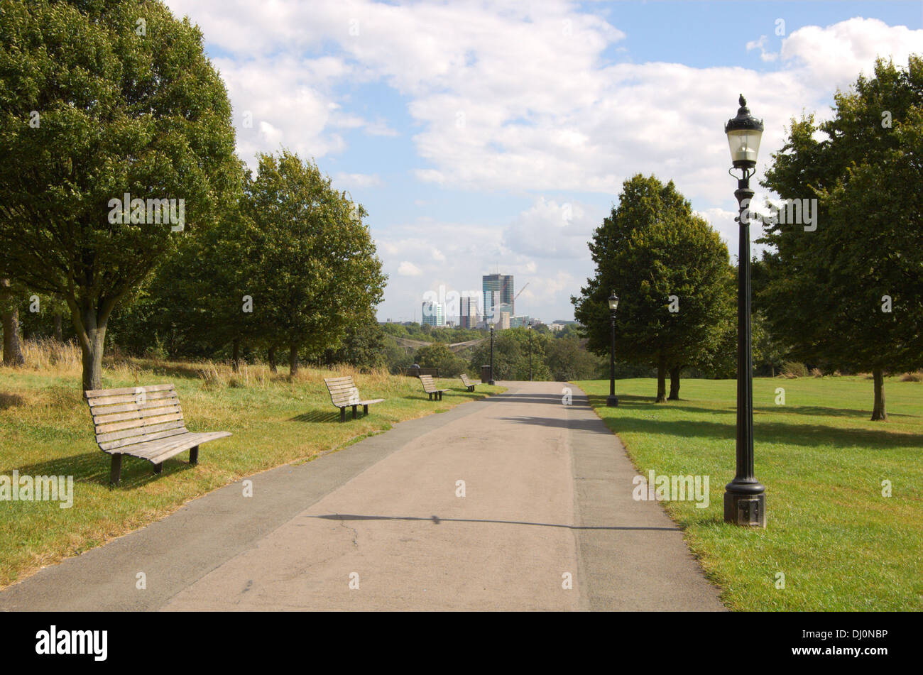 Primrose hill london bench hi-res stock photography and images - Alamy
