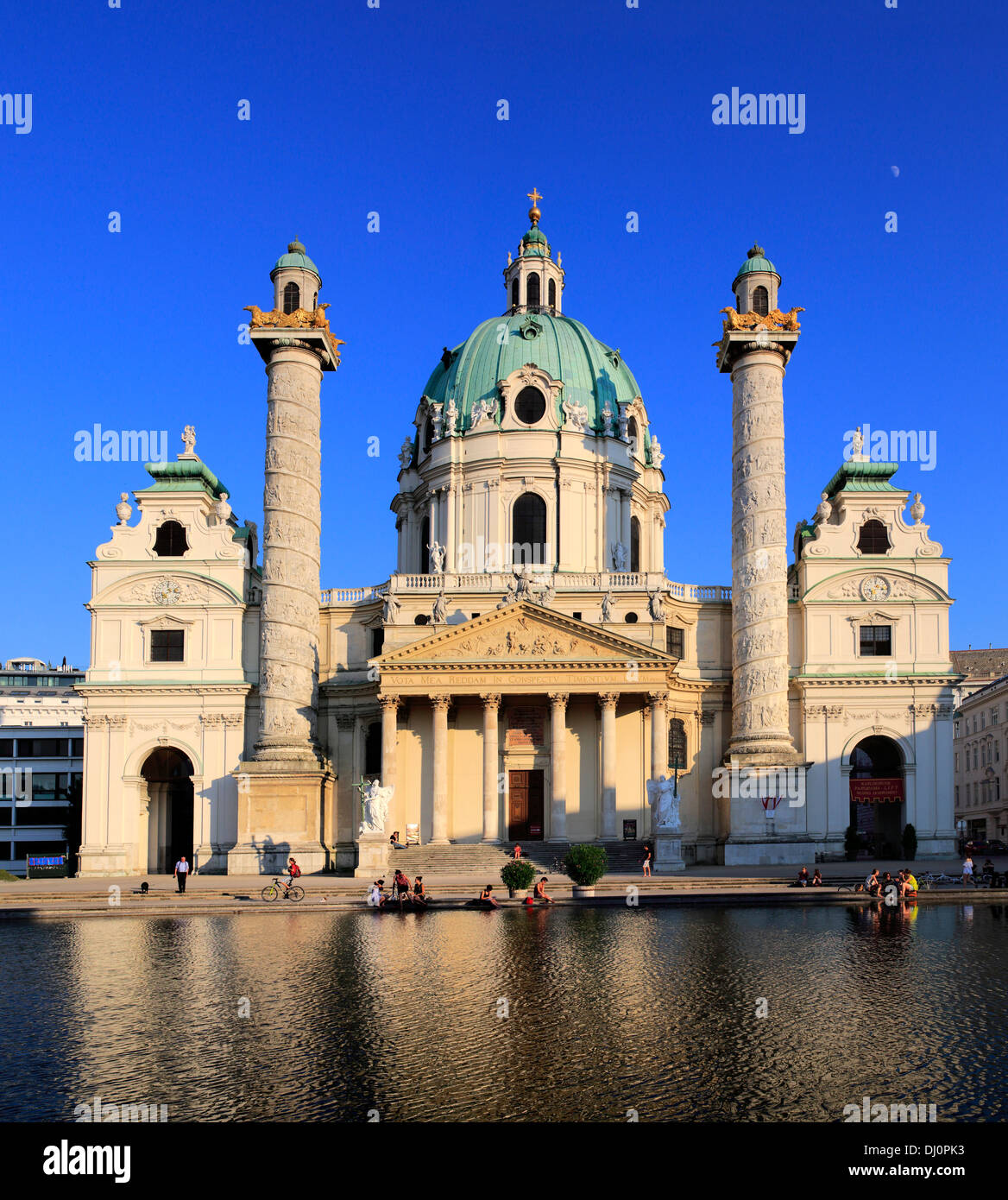 Karlskirche (St. Charles's Church), Vienna, Austria Stock Photo - Alamy