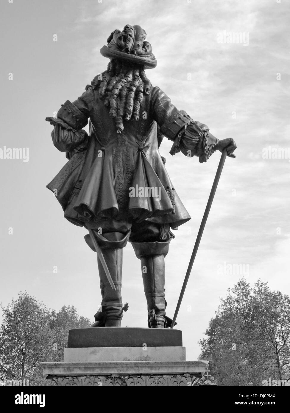 William iii statue Black and White Stock Photos & Images - Alamy