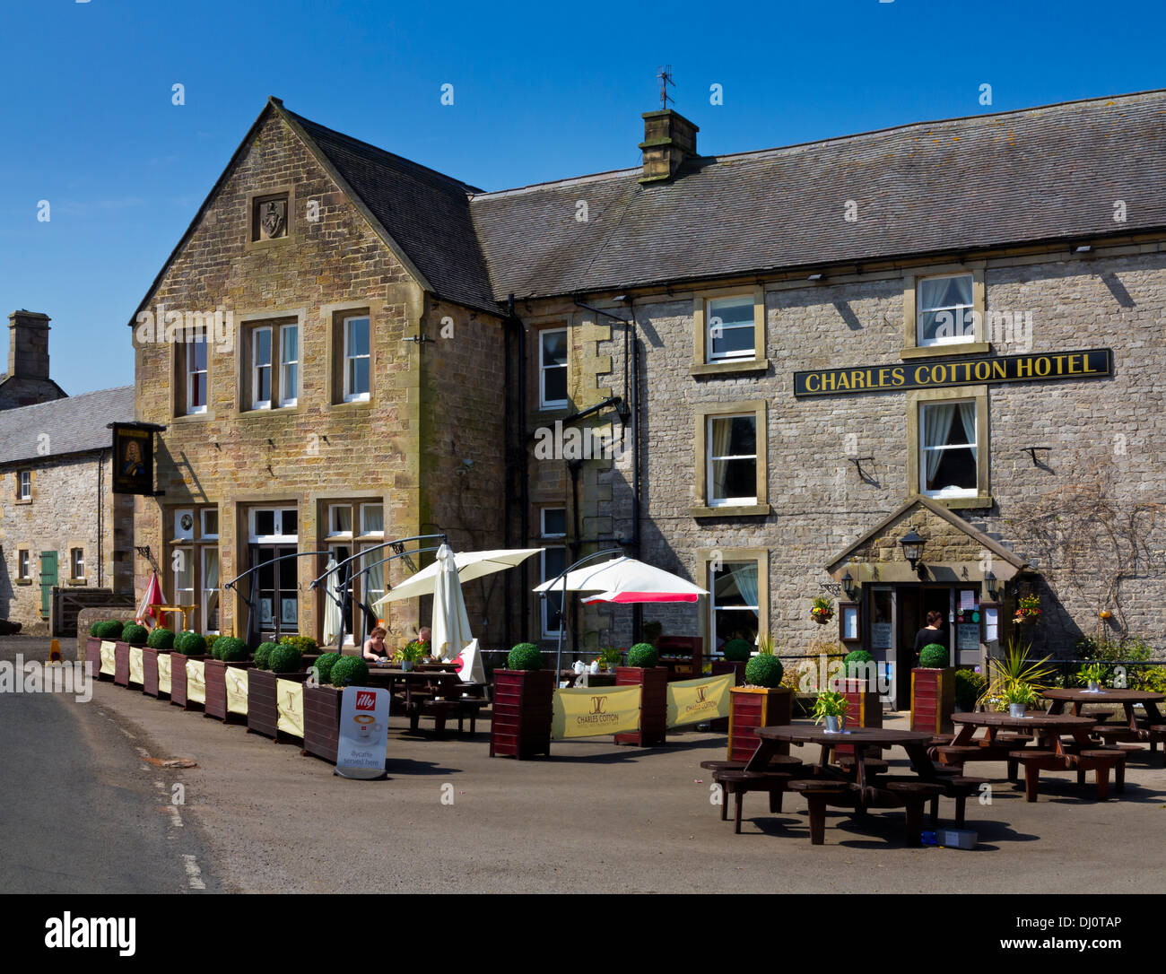 Hartington derbyshire High Resolution Stock Photography and Images - Alamy