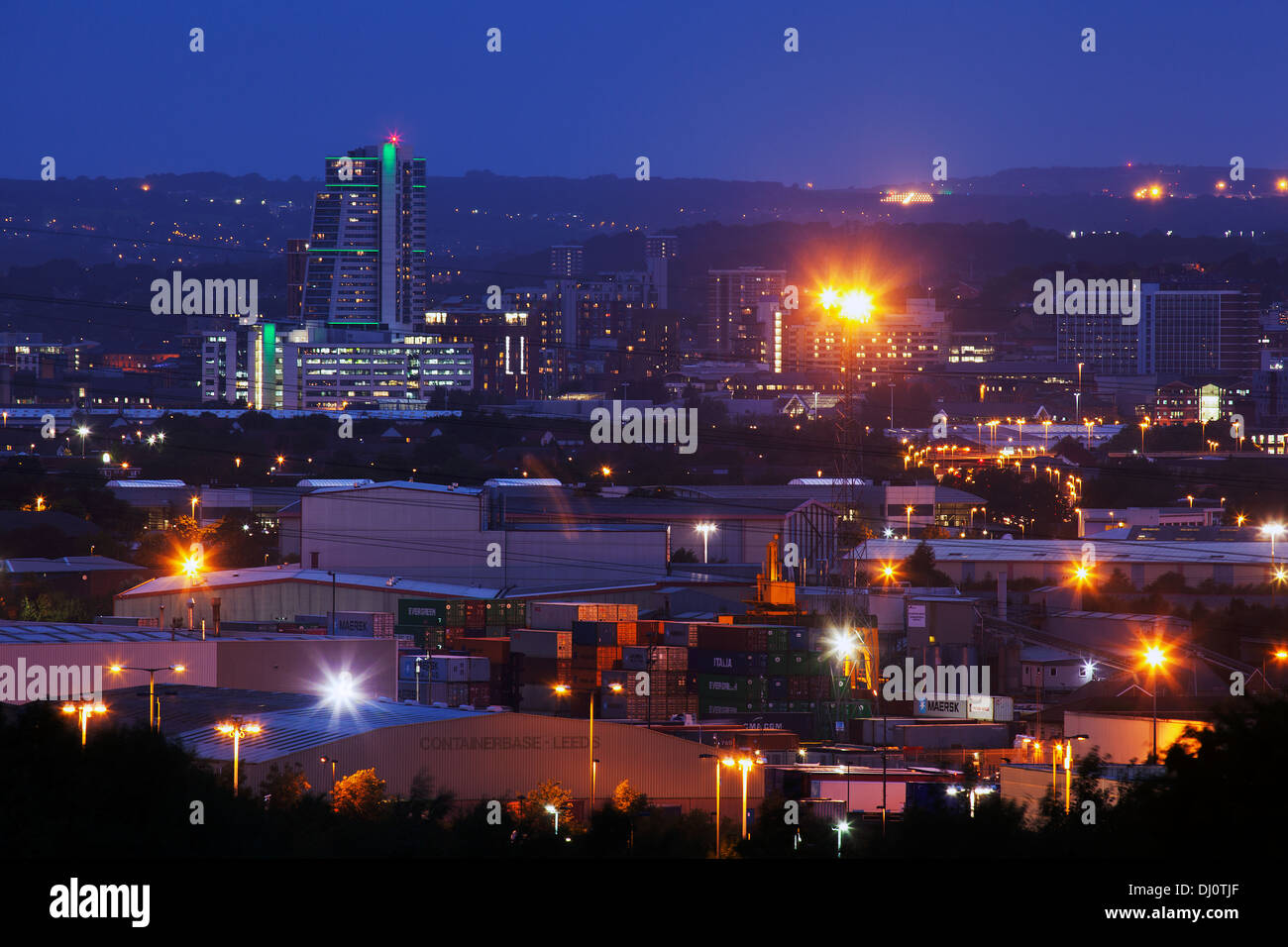 Leeds City Centre @ Night Stock Photo - Alamy