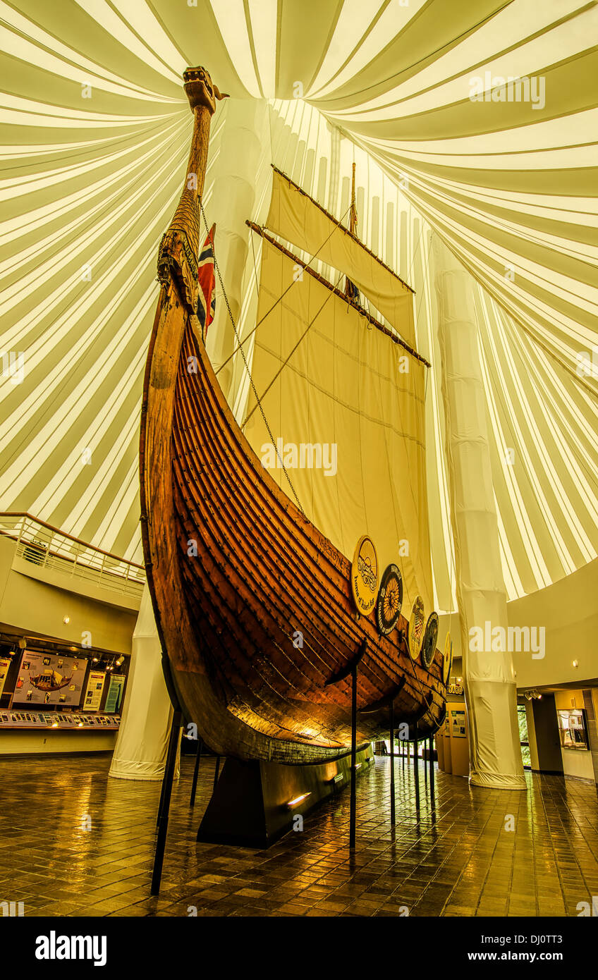 Replica of the Gokstad Viking Ship which was sailed from Duluth to ...