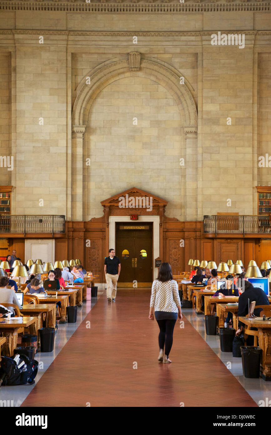 Reading hall inside new york library hi-res stock photography and ...