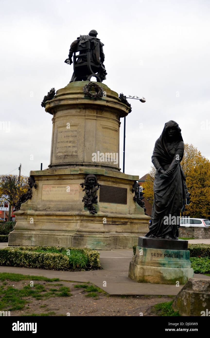 The Shakespeare memorial at Stratford upon Avon Stock Photo - Alamy