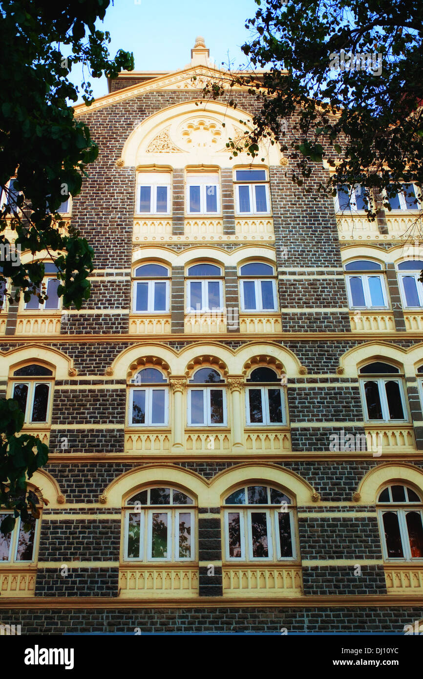 Old buildings and structure hi-res stock photography and images - Alamy