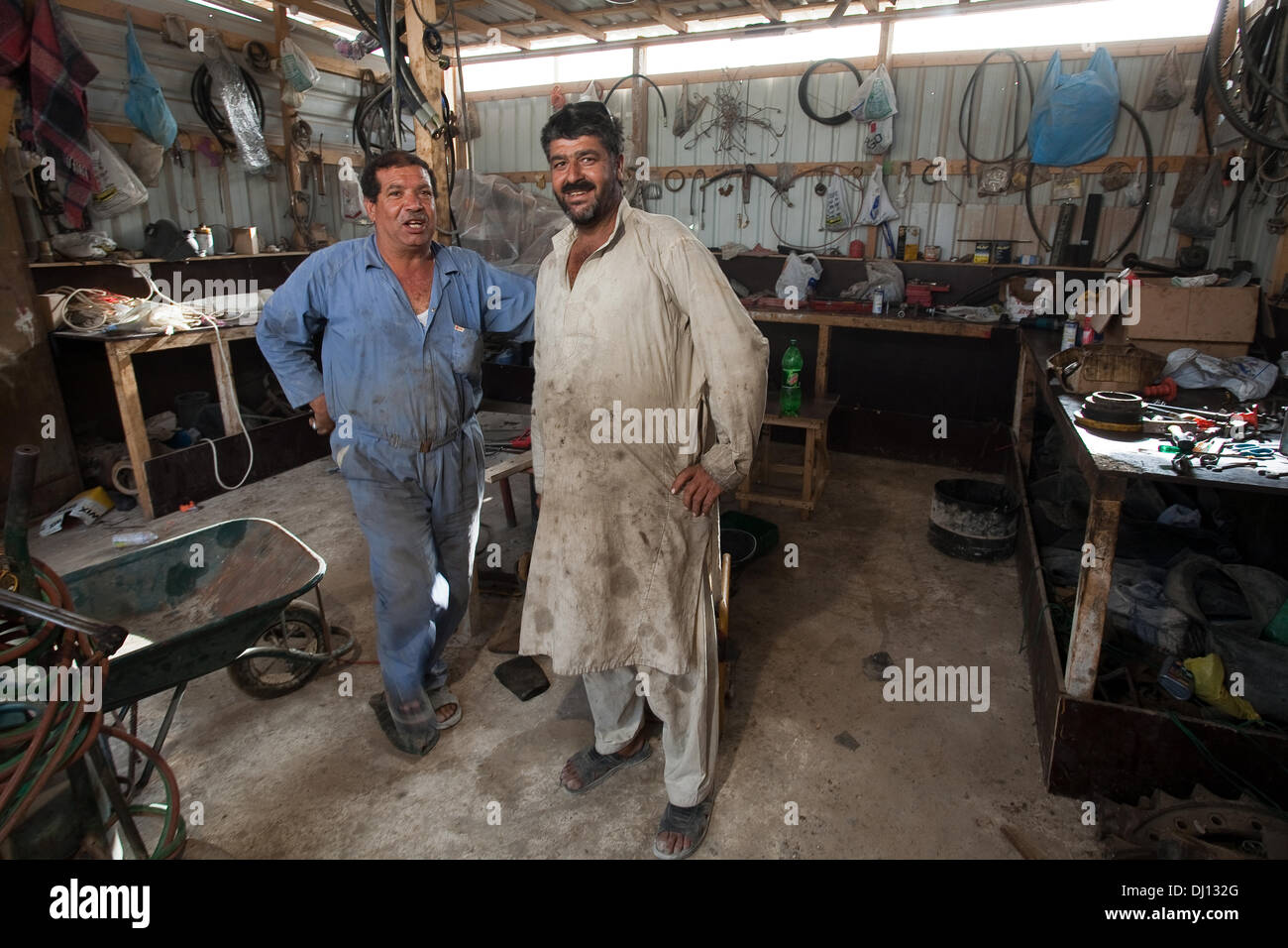 Qatar world cup workers hi-res stock photography and images - Alamy