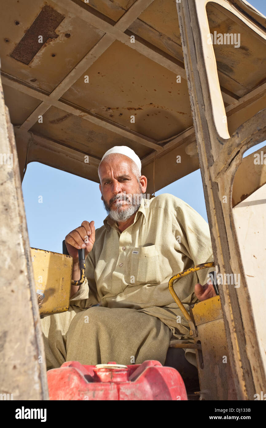 Migrant Worker in Doha Qatar Stock Photo - Alamy