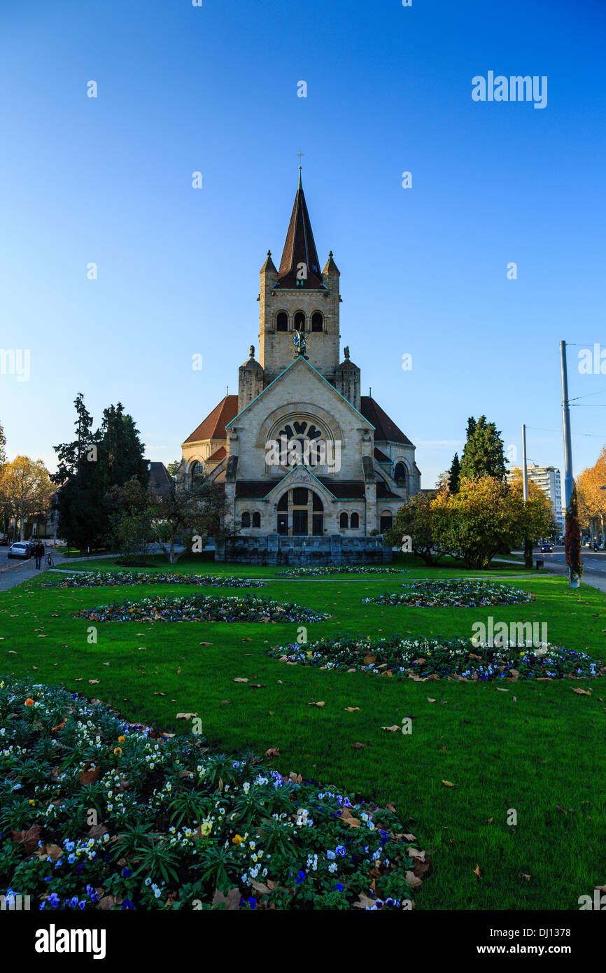 A photograph of the Pauluskirche (St. Pauls Church) in Basel ...