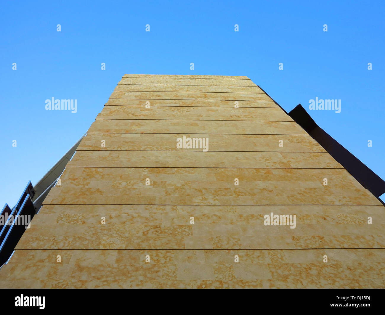 Perfect angles hi-res stock photography and images - Alamy