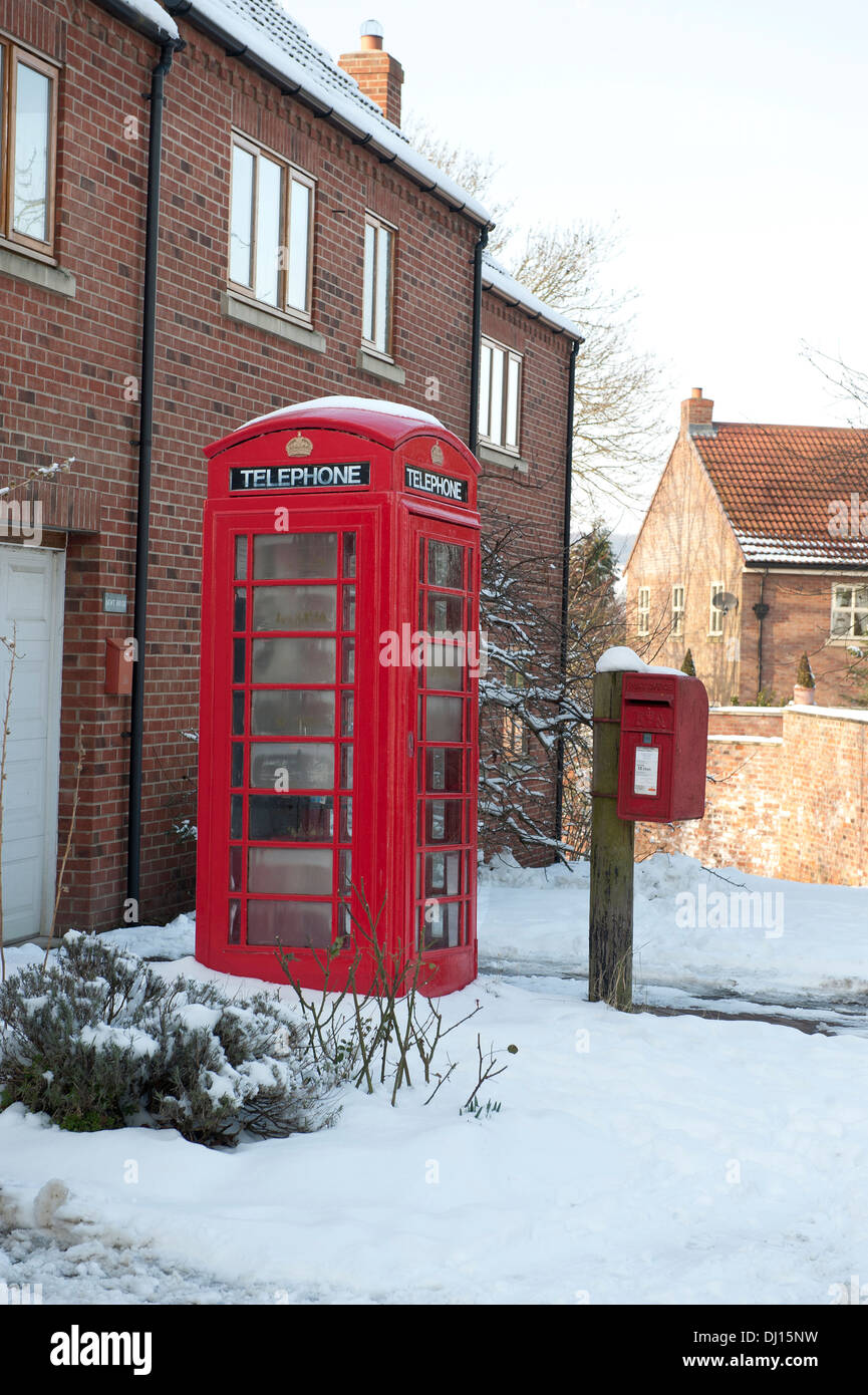 Bt and royal mail hi-res stock photography and images - Alamy
