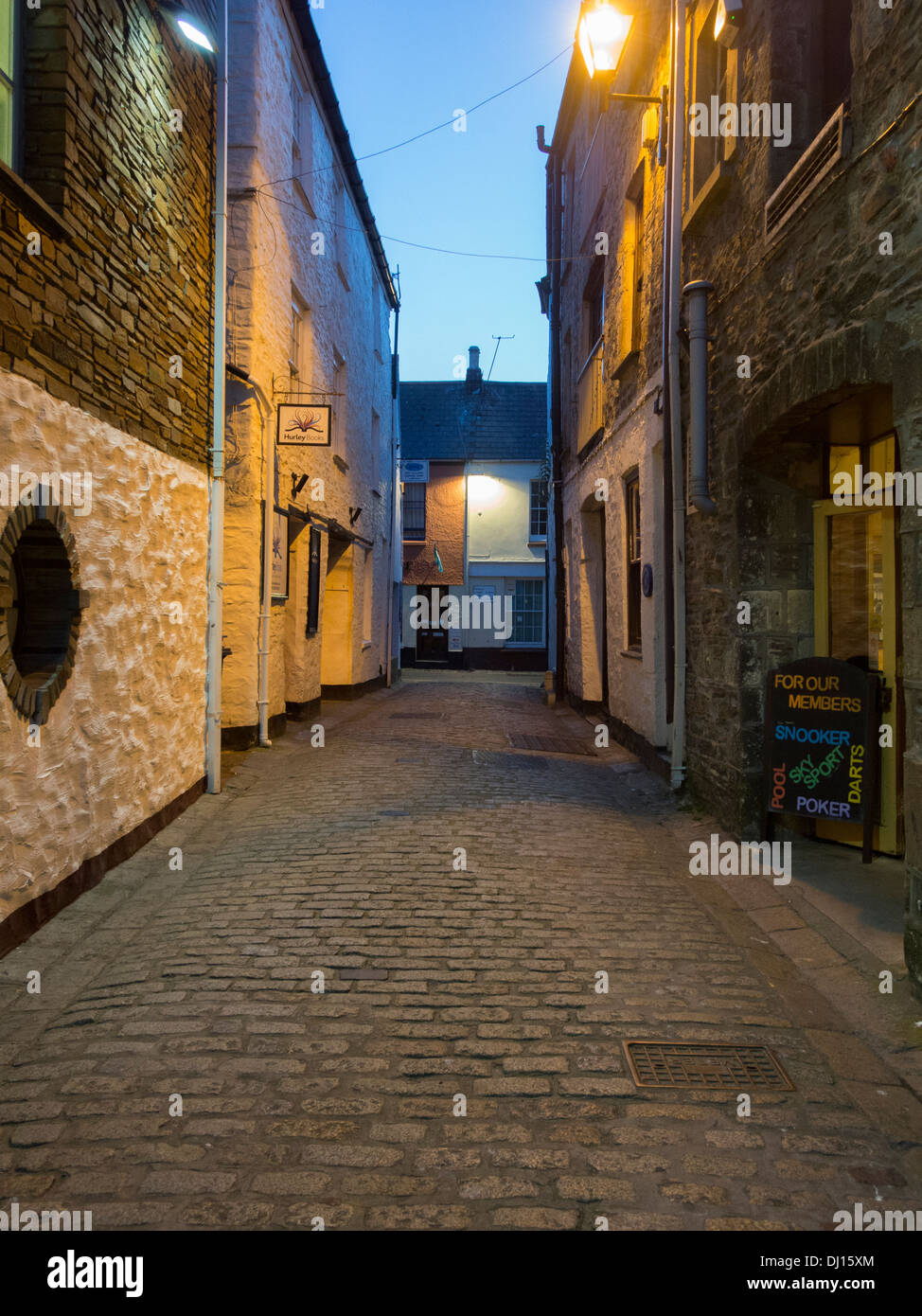 Mevagissey street cornwall hi-res stock photography and images - Alamy