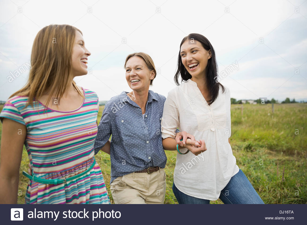 All female family hi-res stock photography and images - Alamy
