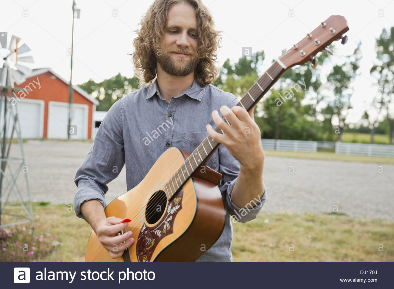 Guitar farm hi-res stock photography and images - Alamy