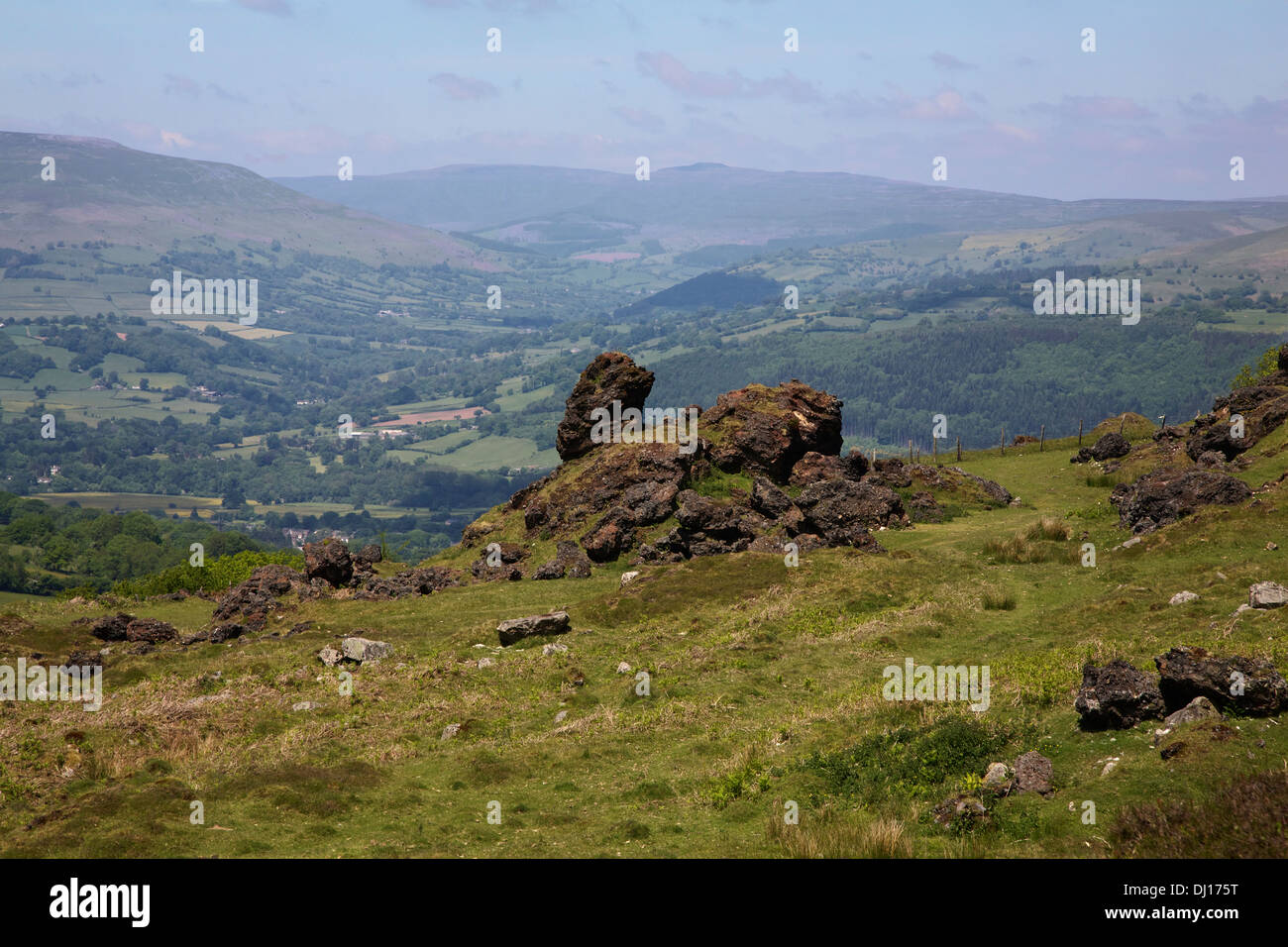 Slag heap wales hi-res stock photography and images - Alamy