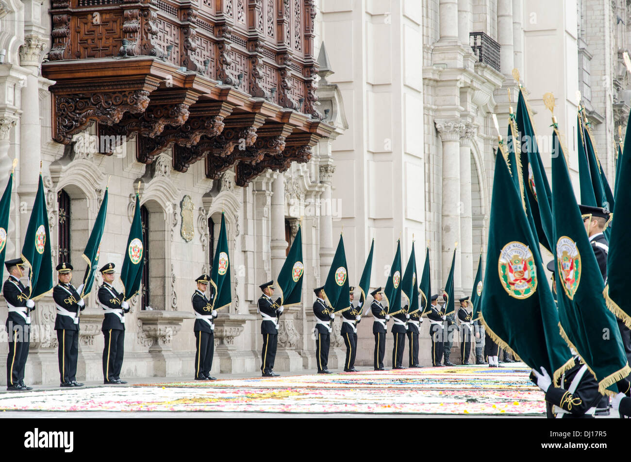 Military parade in lima hi-res stock photography and images - Alamy