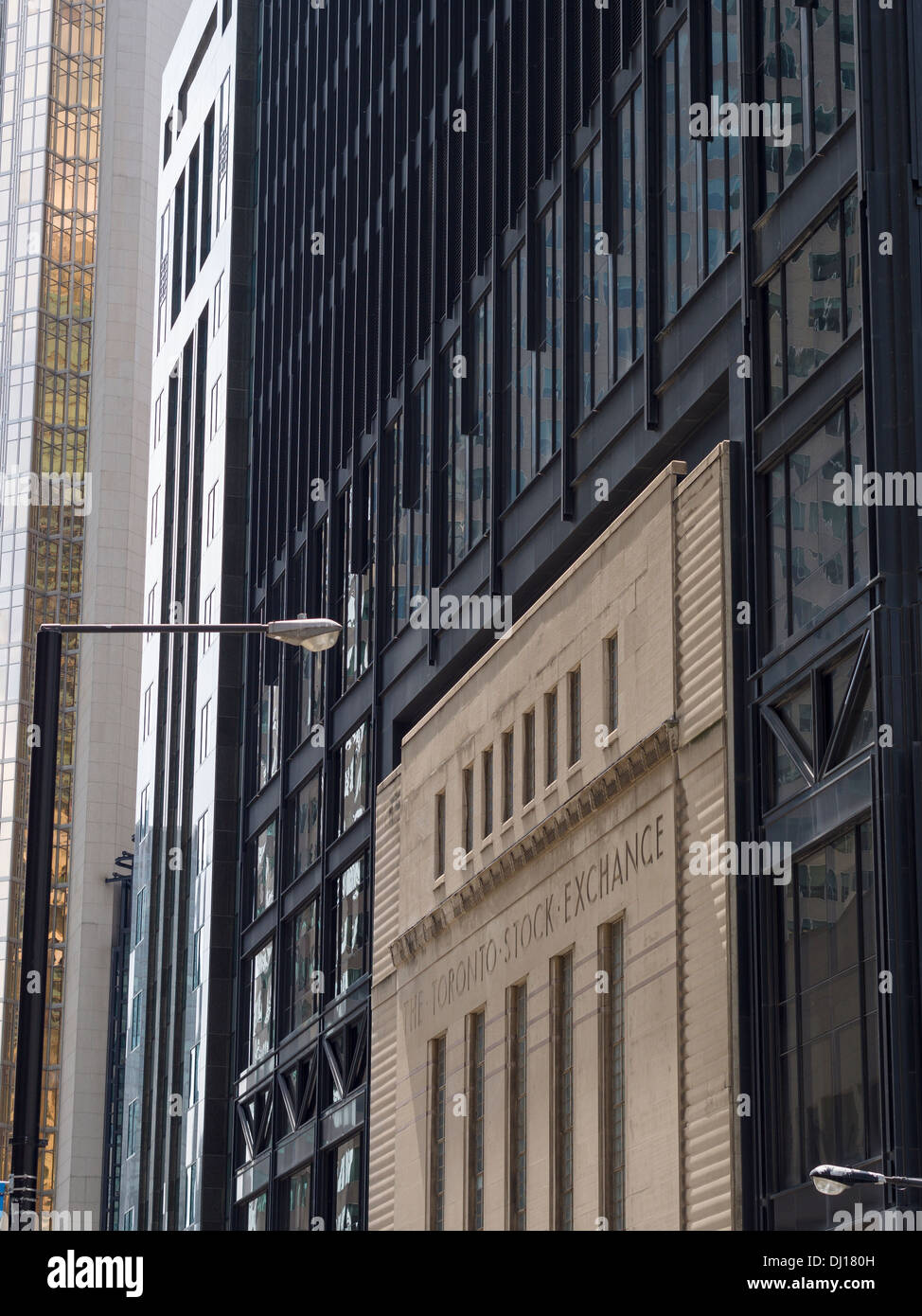 Toronto Stock Exchange Embedded. The old stone facade of the TSE now ...