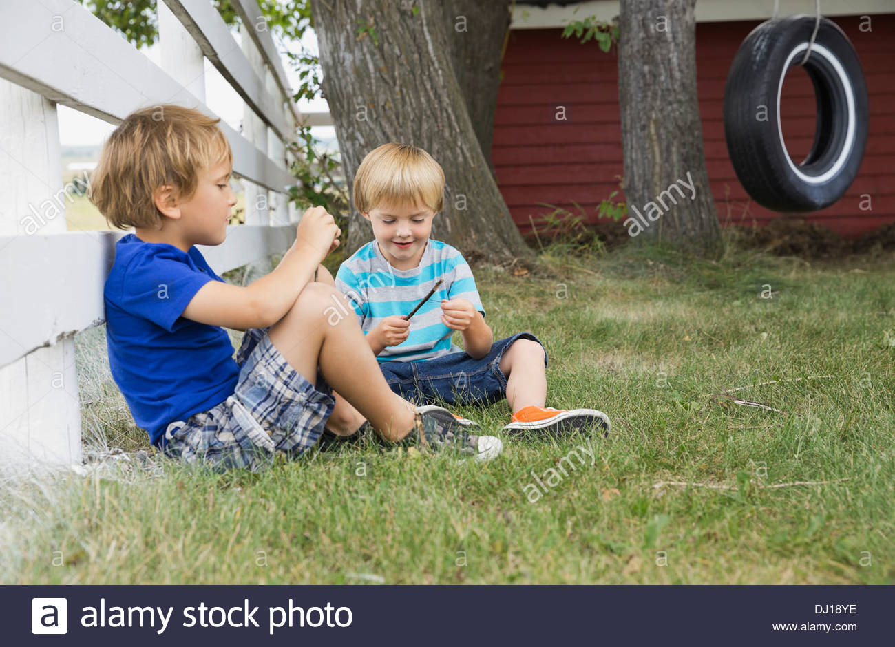Back Or Front Yard Stock Photos & Back Or Front Yard Stock Images - Alamy