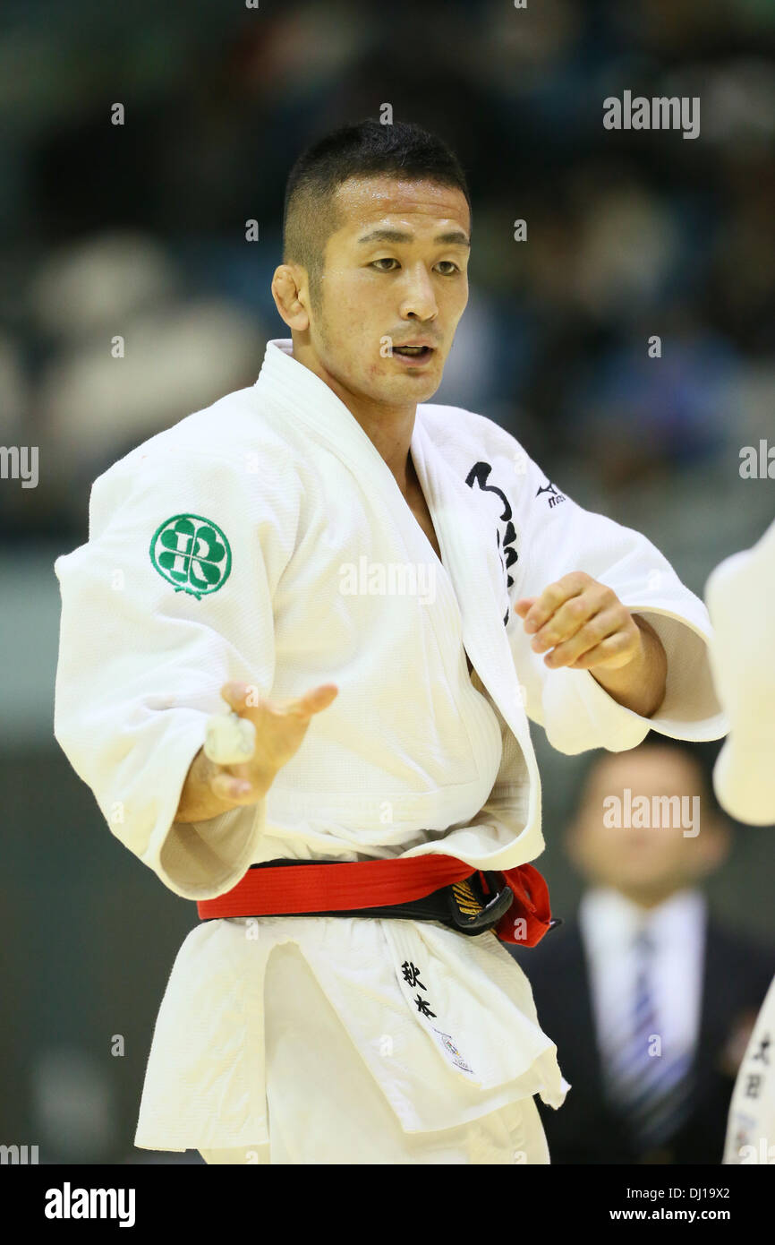 Chiba Port Arena, Chiba, Japan. 9th Nov, 2013. Hiroyuki Akimoto ...