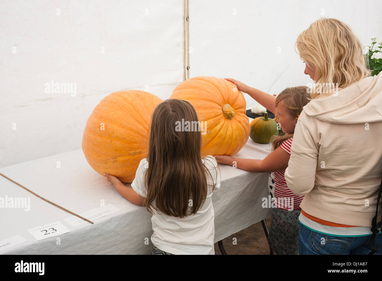 Prize winner child hi-res stock photography and images - Alamy