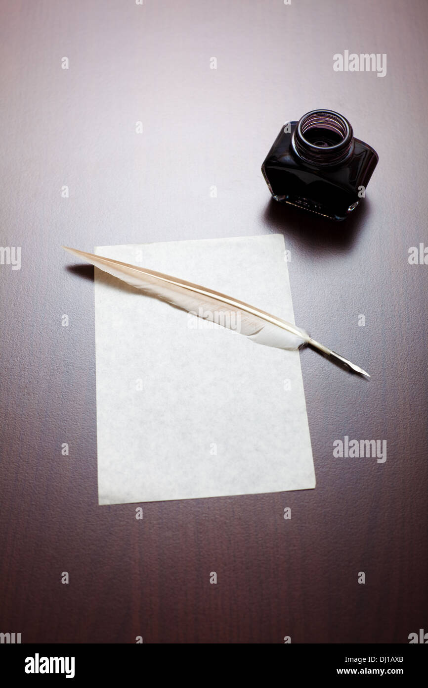 Old paper quill ink hi-res stock photography and images - Alamy