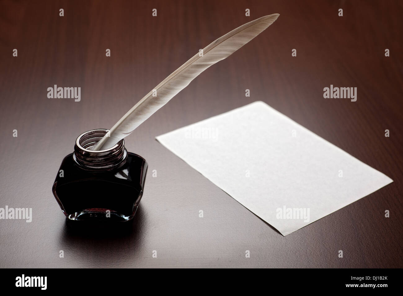 Empty letter feather inkwell hi-res stock photography and images - Alamy