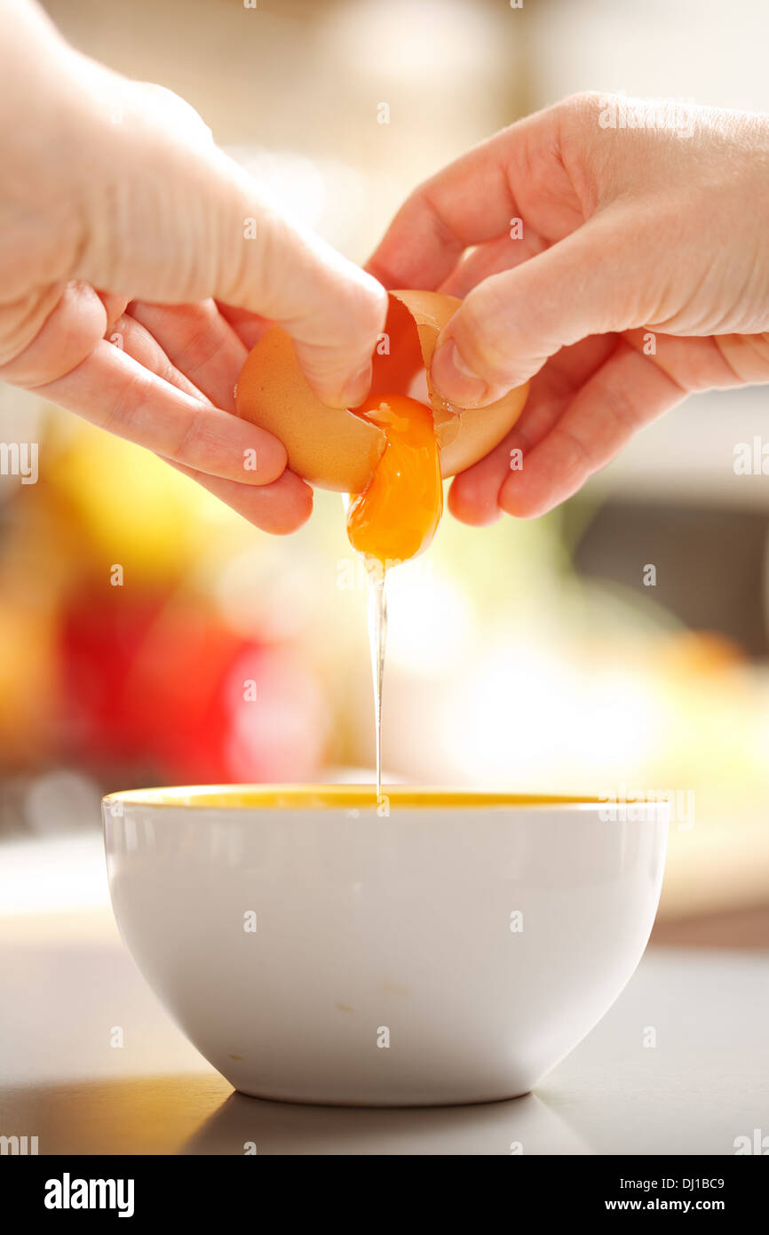 Hands food preparing hi-res stock photography and images - Alamy