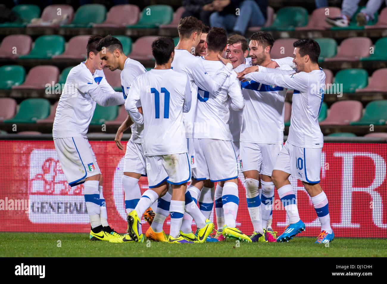 Northern ireland under 21 football team hi-res stock photography and ...