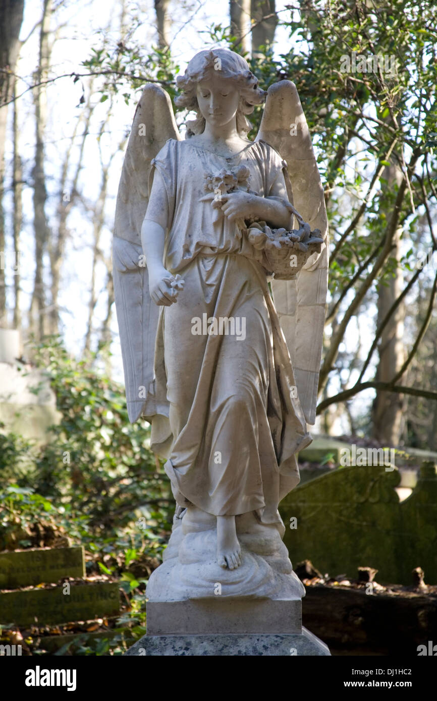 Stone Angel at Highgate cemetery Stock Photo - Alamy