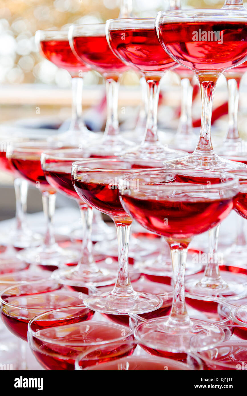 Pink champagne coupe glass hi-res stock photography and images - Alamy